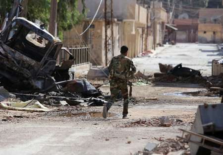 US Troops Arrive At Iraq's Habbaniyah Air Base Ahead Of Fight With IS ...