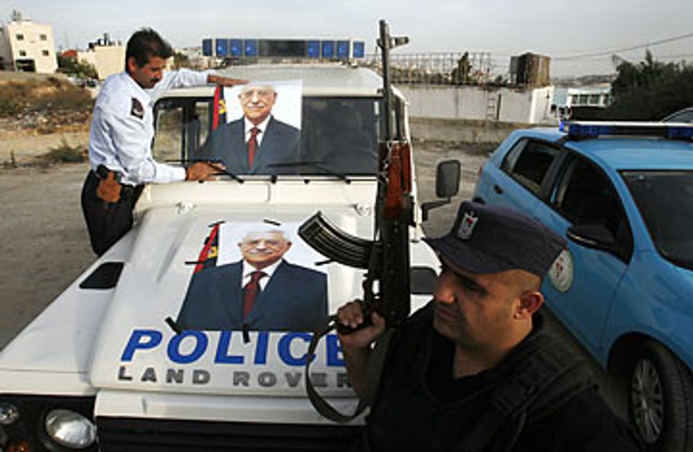 Palestinian Police Enter East Jerusalem, Violate Israeli Sovereignty ...