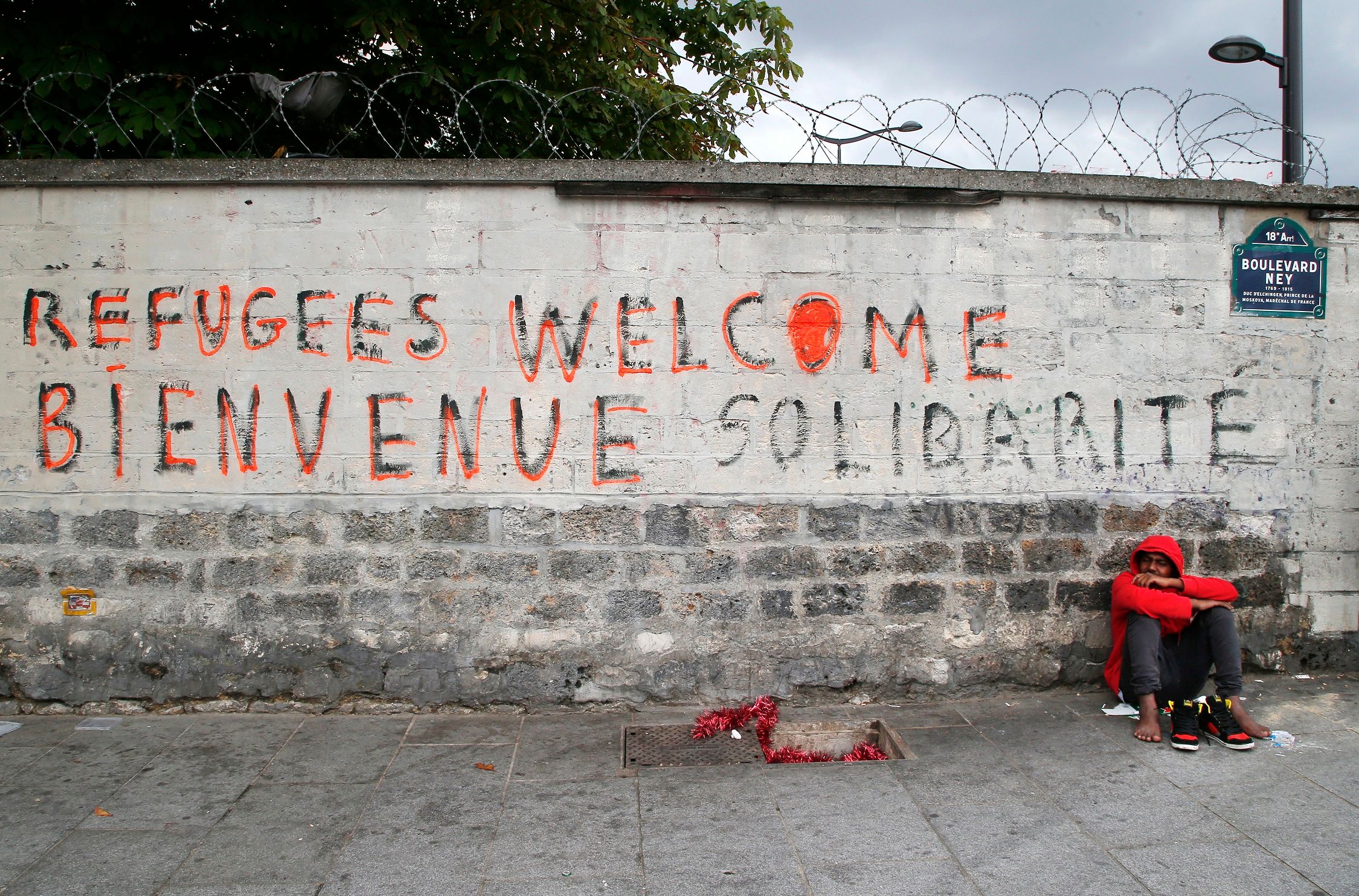 France To 'systematically' Kick Out Economic Migrants, Cut Asylum ...