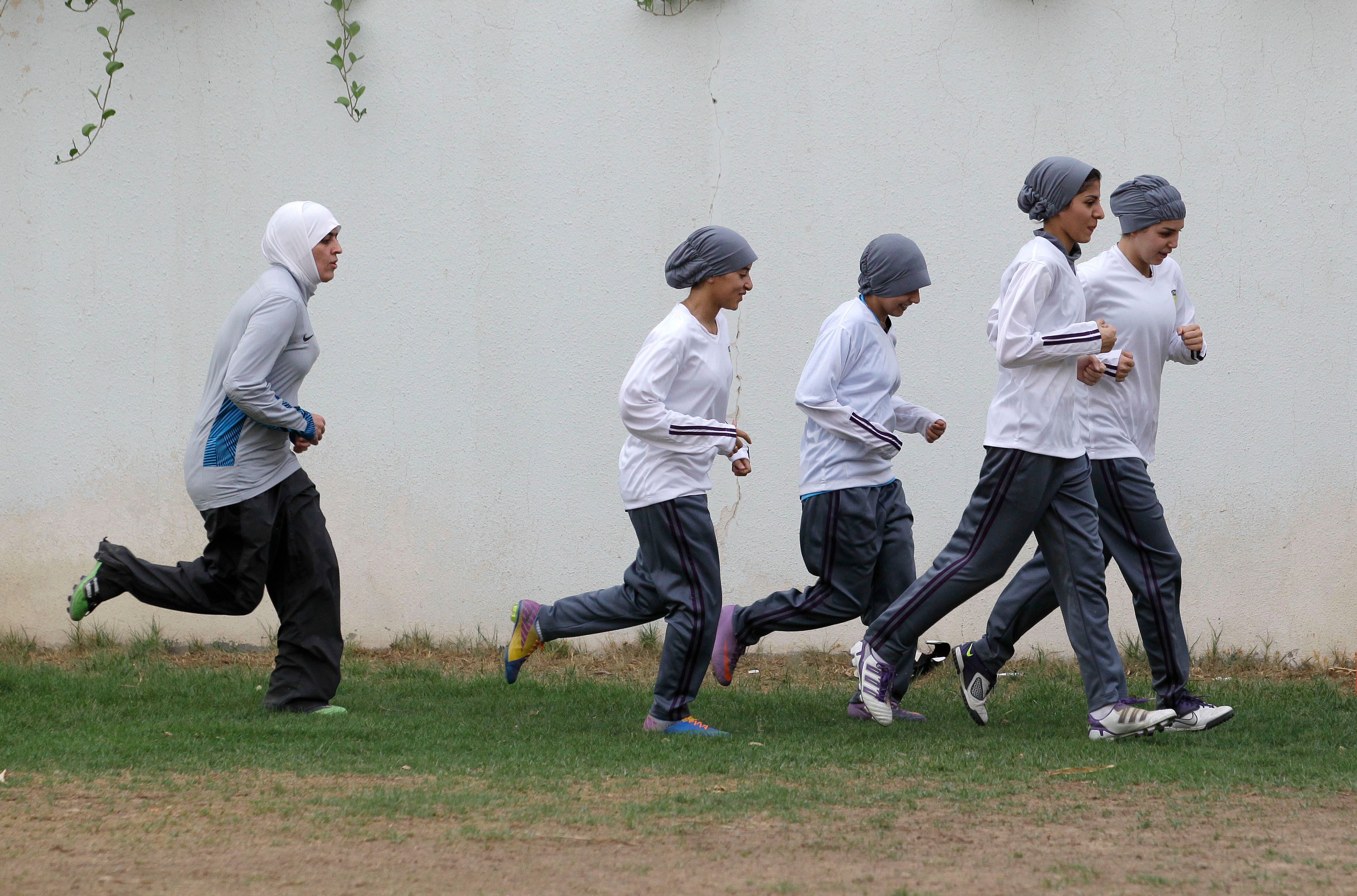 Saudi Arabia Permits Women-only Marathon For First Time - i24NEWS