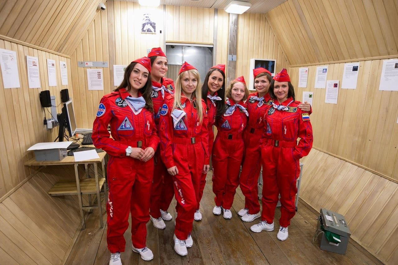 All-female Russian Crew Starts Moon Mission Test - i24NEWS