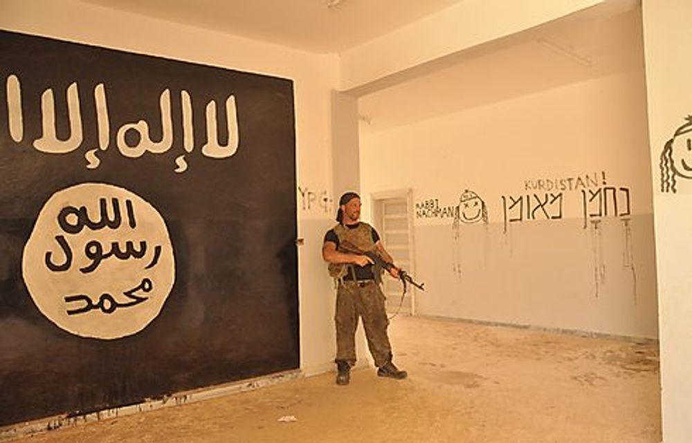 Meet The Hasidic-slogan-tagging Jew Fighting In Syria - i24NEWS