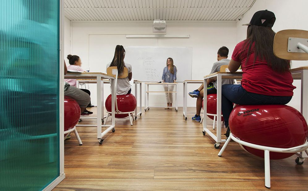 Yoga Balls And Grass Walls: An Experimental Israeli Classroom For Kids ...