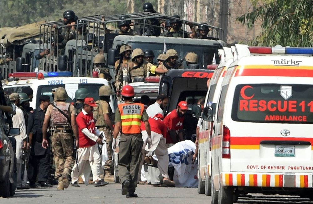 Pakistan Au Moins 17 Morts Dans Une Attaque Des Talibans I24news