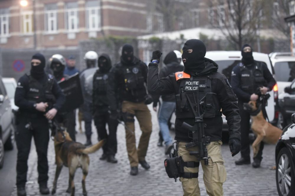 Around 10 Arrested As Far-right Hooligans Riot At Brussels Shrine - i24NEWS
