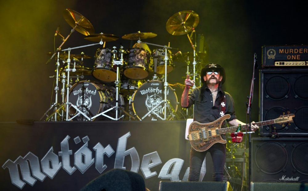 Motorhead Frontman Lemmy Dies Of Cancer Aged 70 - I24NEWS