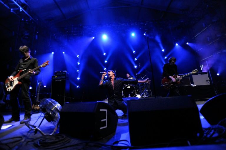 Le Groupe De Rock Anglais "Suede" En Concert À Tel-Aviv Le 15 Juin 2023 ...