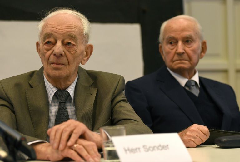 Auschwitz Survivor Confronts SS Guard At Trial: 'We'll Both Face ...