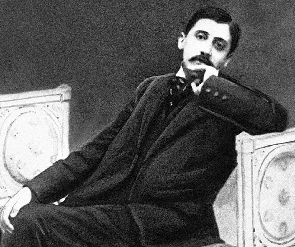 La SNCF Rend Hommage À Marcel Proust Avec Un Documentaire Et Une Dictée - i24NEWS