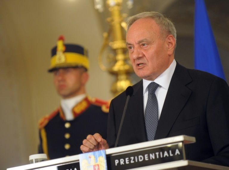 Moldova Protesters Take To Streets Criticizing 'mafia' Government - I24NEWS