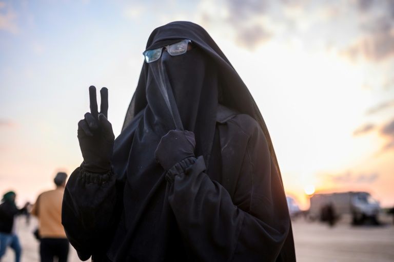 60% Des Français Partis Faire Le Djihad À L'étranger Ont Commis Des ...