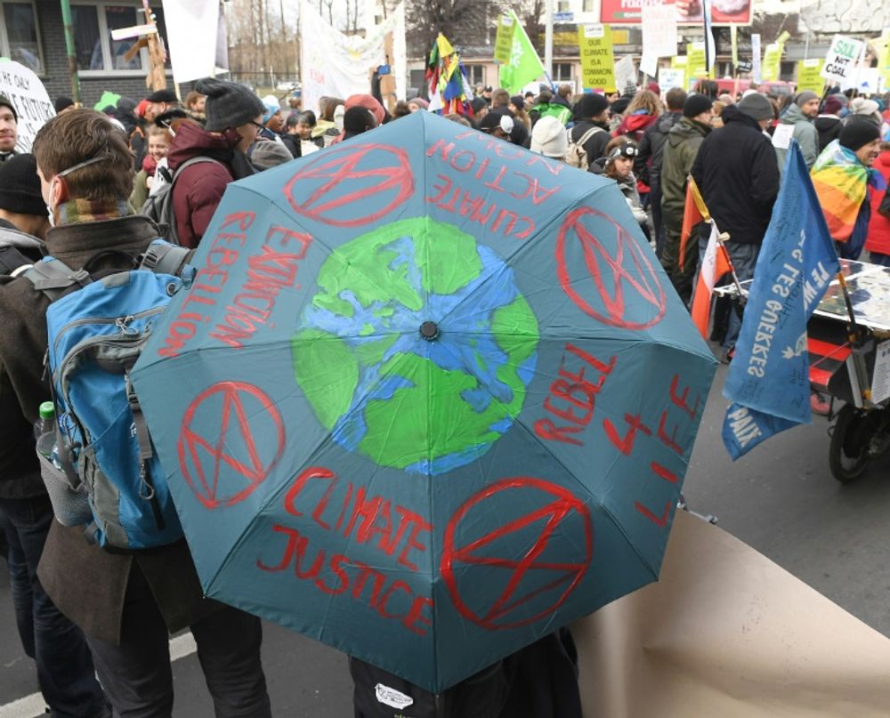 Climate Marches In 17 Countries, As Climate Conference Hits Midway ...