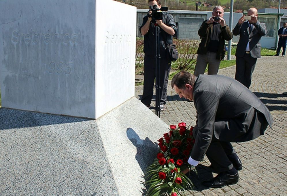 Bosnian Serb Leader Says Srebrenica Genocide Is A 'lie' - i24NEWS