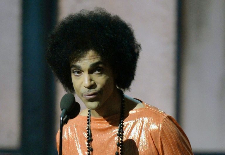 "Stare": Le Nouveau Single Ultra Funky De Prince Est Arrivé - i24NEWS