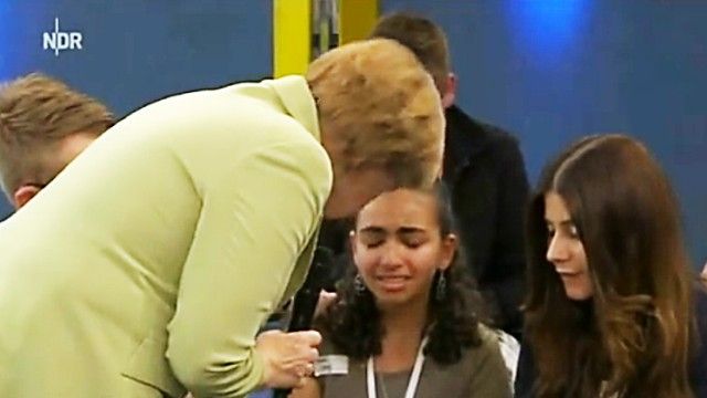Palestinian Girl Brought To Tears By Merkel Wants To 'live In Palestine ...