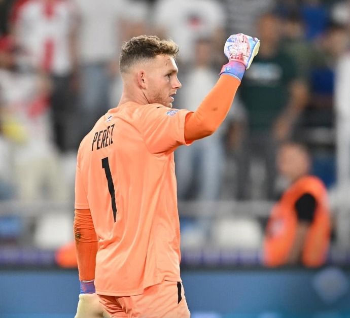 Football : Le Gardien De But Israélien Du Maccabi Tel Aviv, Daniel ...