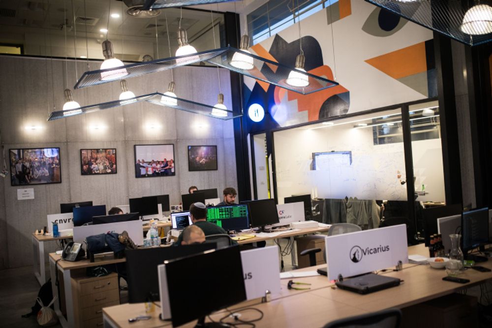 Israel Unemployment Falls To Pre-pandemic Low - i24NEWS