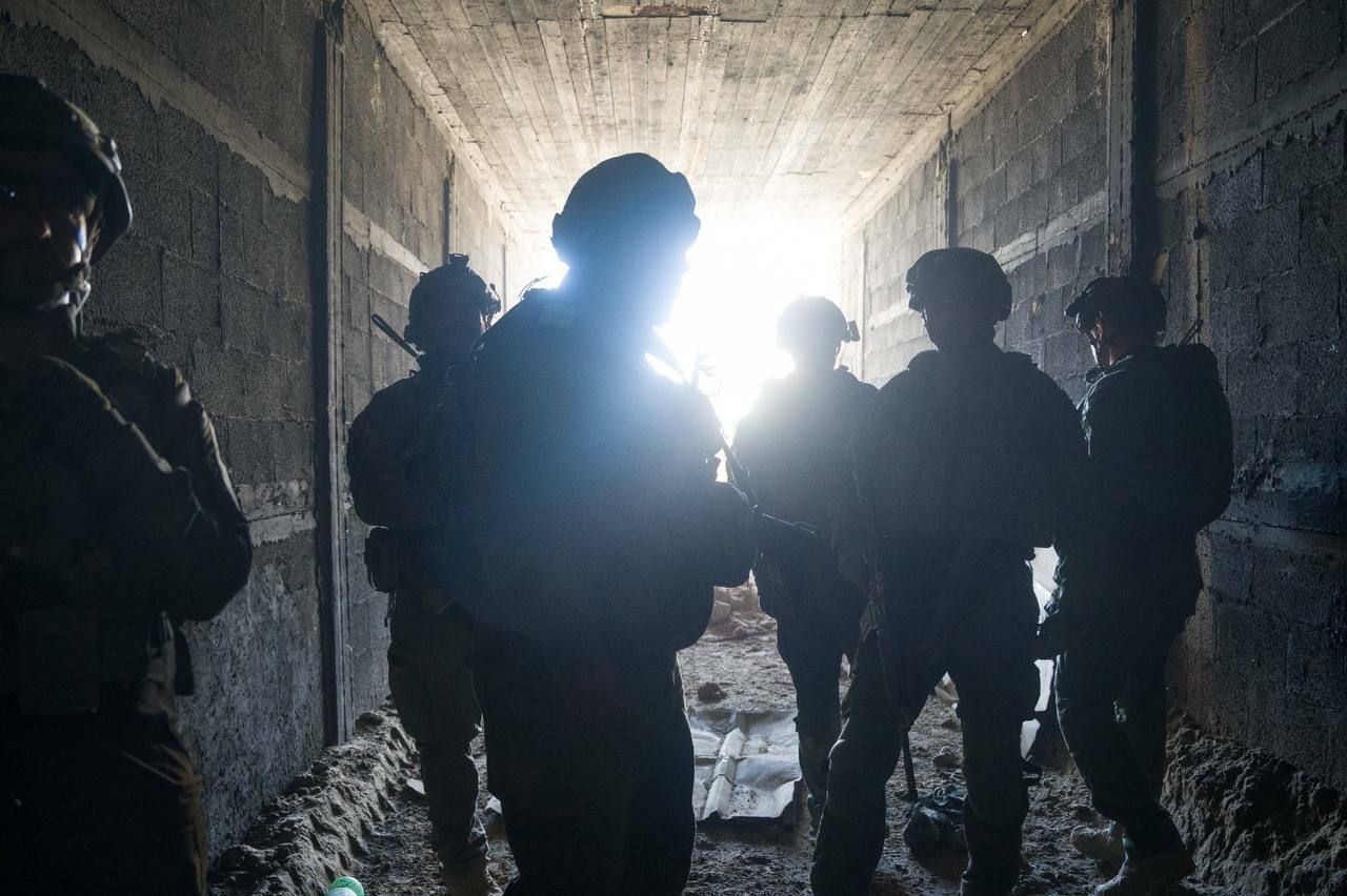 IDF Uncovers 10-foot-tall Tunnel In Southern Gaza's Philadelphi ...