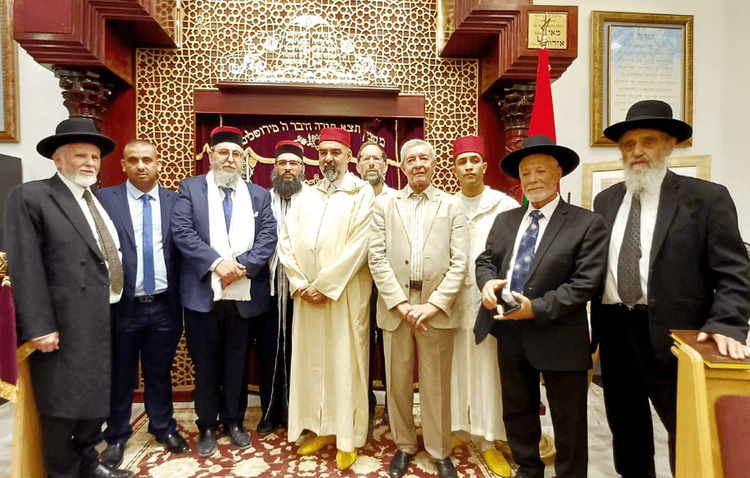 Jerusalem Bridge Lit Up In Colors Of Moroccan Flag - i24NEWS