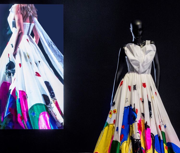 Israël: L'oeuvre Du Styliste Alber Elbaz Dans Une Exposition ...