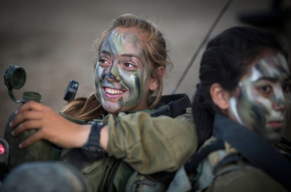 In First, All-female Tank Crew To Deploy Alongside Egyptian Border ...