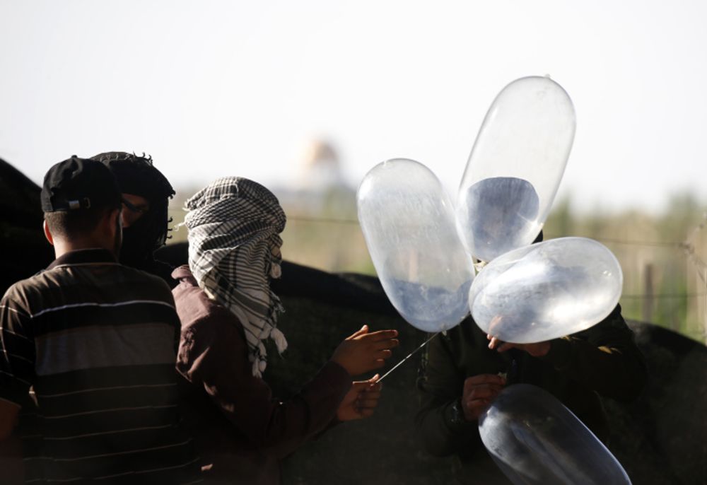 Incendiary Balloons Launched From Gaza Spark 'at Least' 4 Fires In ...