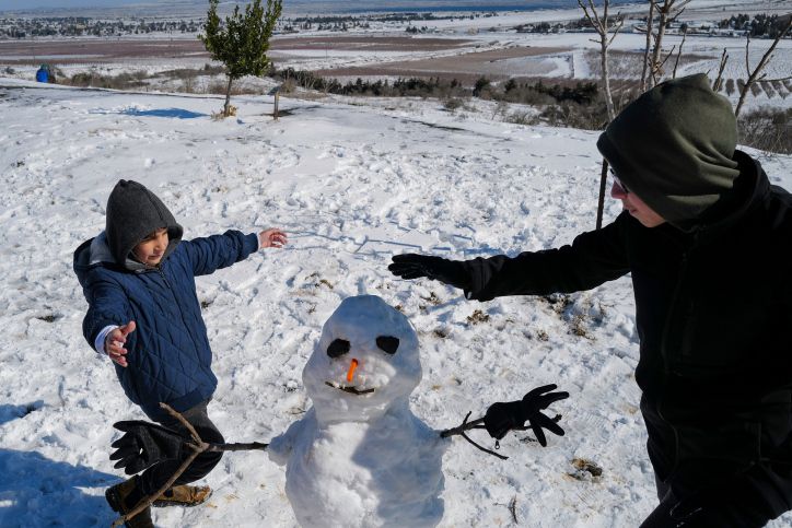 Israel Prepares For Winter Storm 'Elpis' - i24NEWS