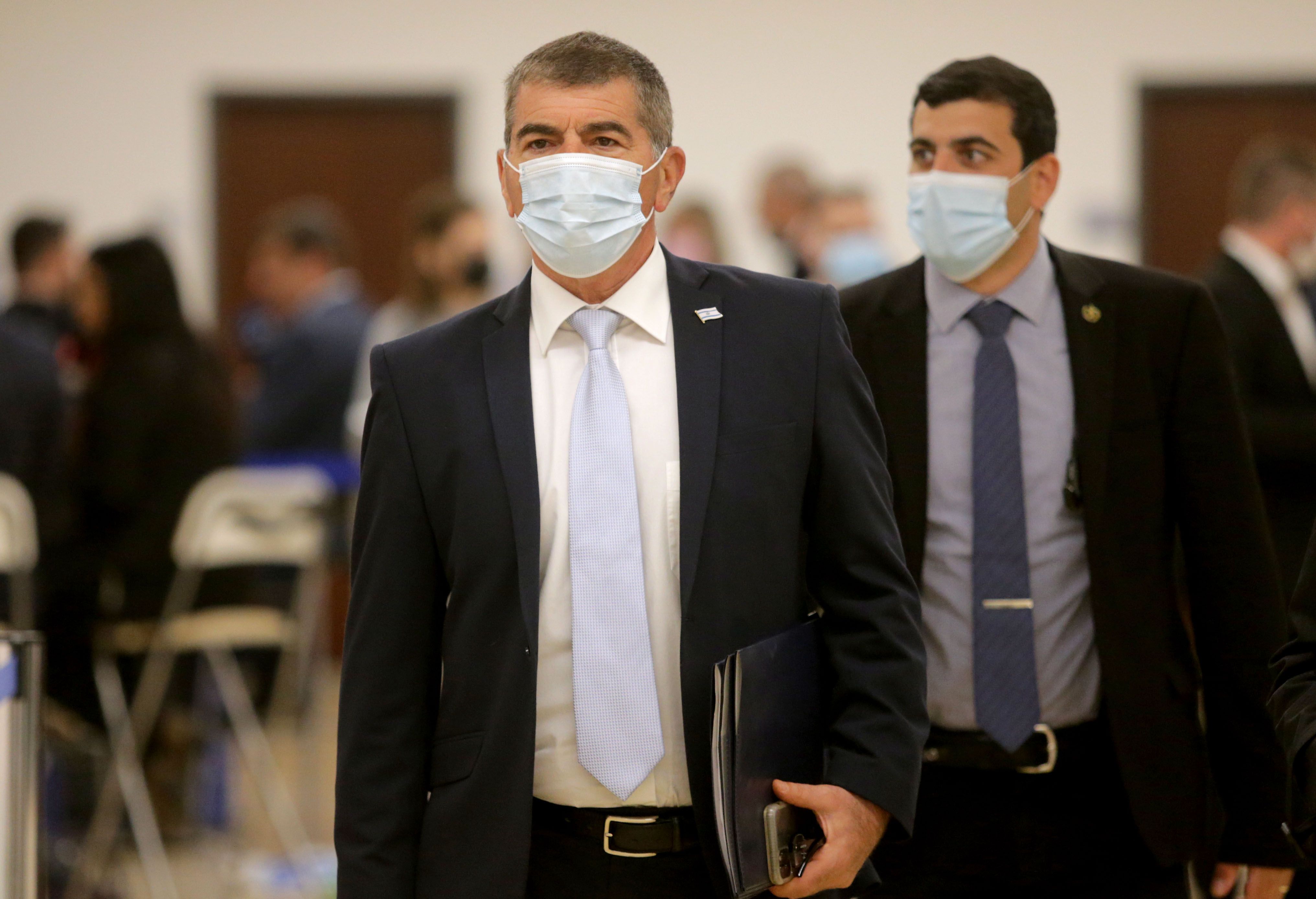 Israël: Gabi Ashkenazi Quitte Le Parti Bleu Blanc - i24NEWS