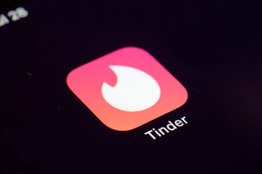 Safe Swiping: Tinder Offers Criminal Background Checks - i24NEWS