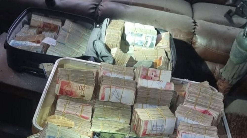 5 Million Shekels ($1 Million) Found In Senior Hamas Member's Home ...