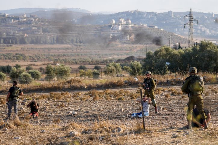 IDF Capture 2nd Terrorist Involved In Beit El Shooting Attack - i24NEWS