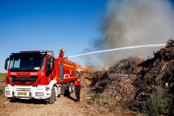 Israel: Incendiary Balloon Launched From Gaza Causes Fire - i24NEWS
