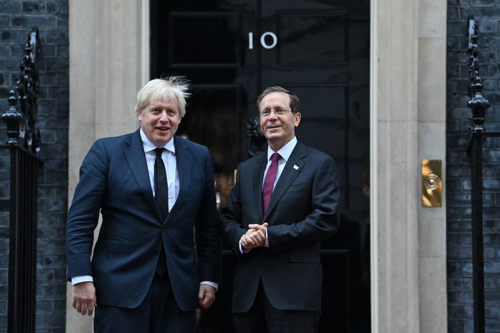 Israel’s President Meets With UK Prime Minister - i24NEWS