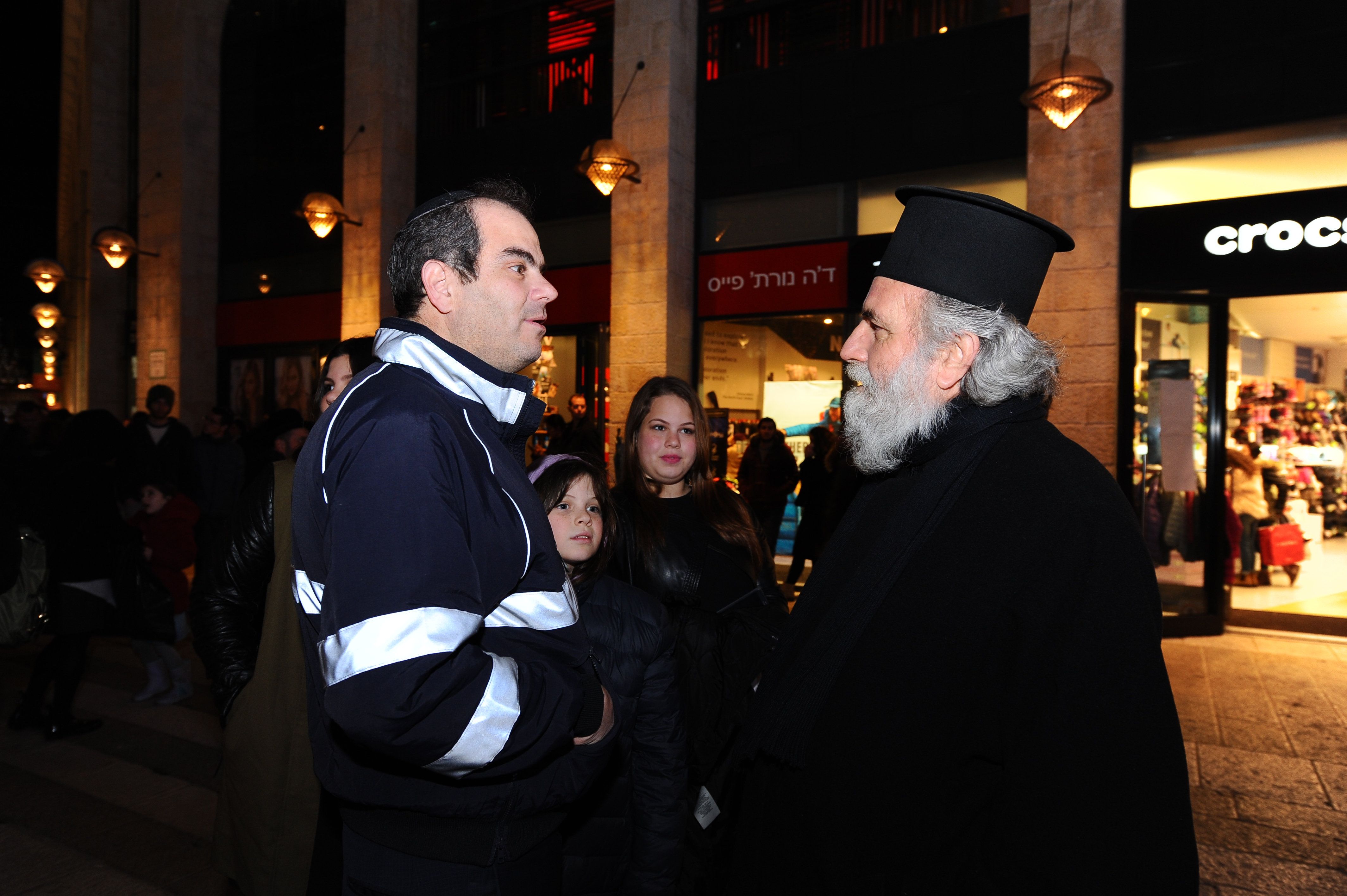 United Hatzalah Founder Eli Beer Recovers From Coronavirus - i24NEWS