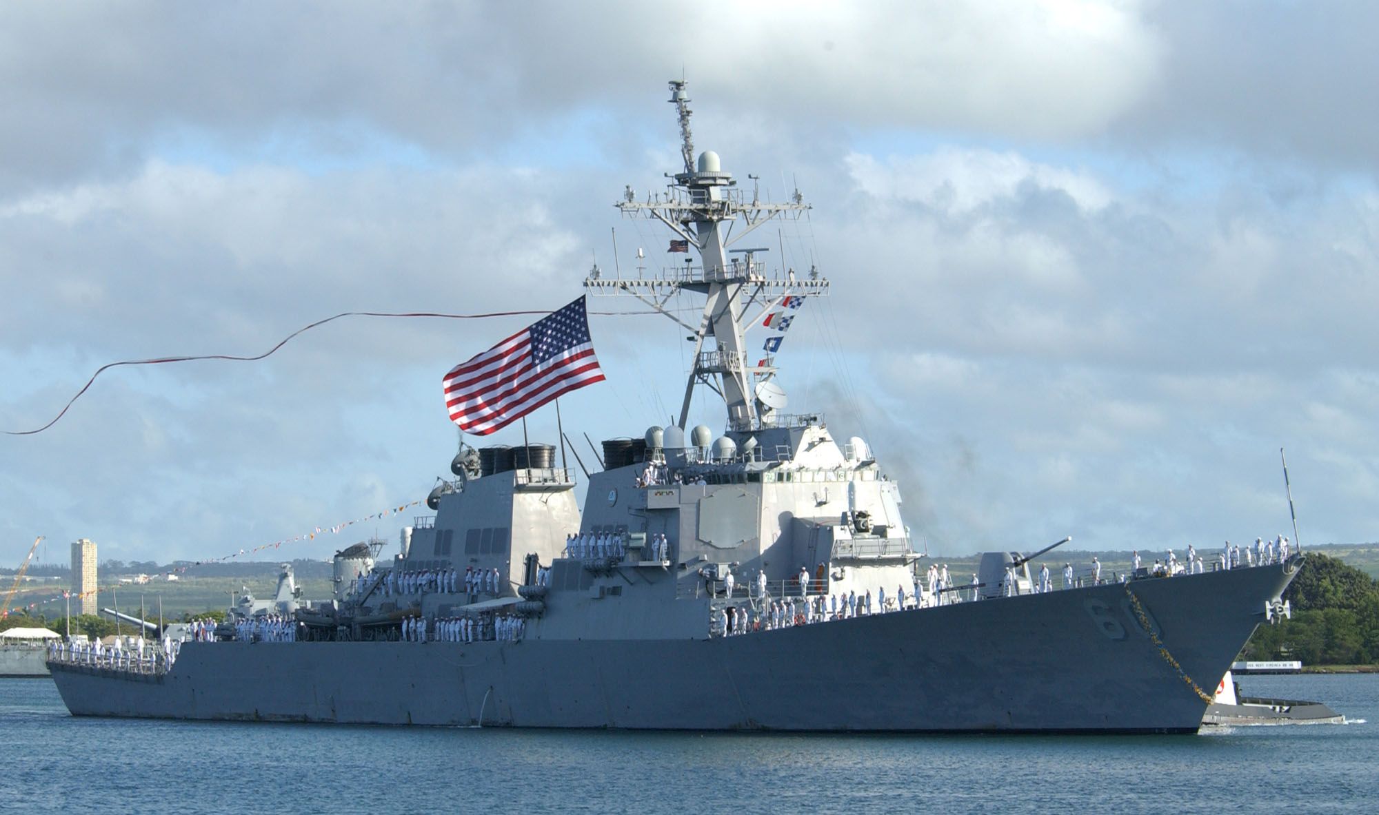 Trump Says Instructed US Navy To 'destroy' Iranian Gunboats If Harassed ...