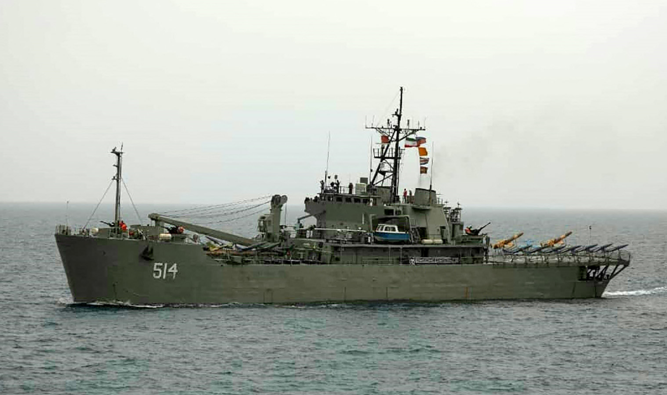 La Marine Iranienne Dévoile De Nouveaux Navires Dotés De Missiles D'une ...