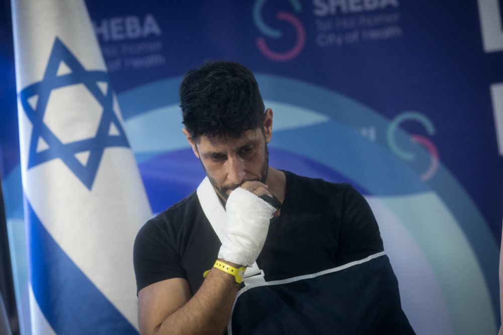Fauda Star Shares Selfie Of Wounded Face After Surviving Gaza Blast ...