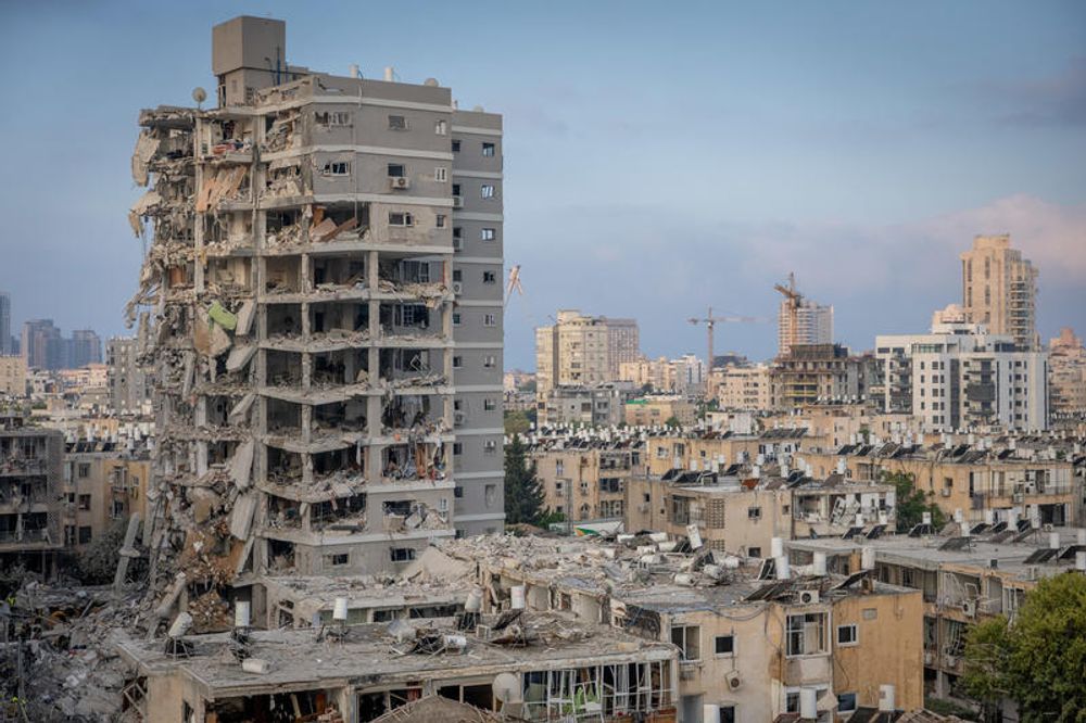 10 Killed, Including Two Children, In Overnight Iranian Missile Strikes ...
