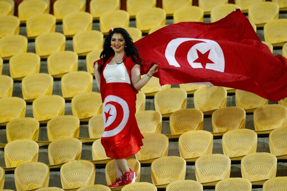 كأس العرب تونس وقطر يتأهلان لنصف النهائي بعد فوزهما على سلطنة عُمان
