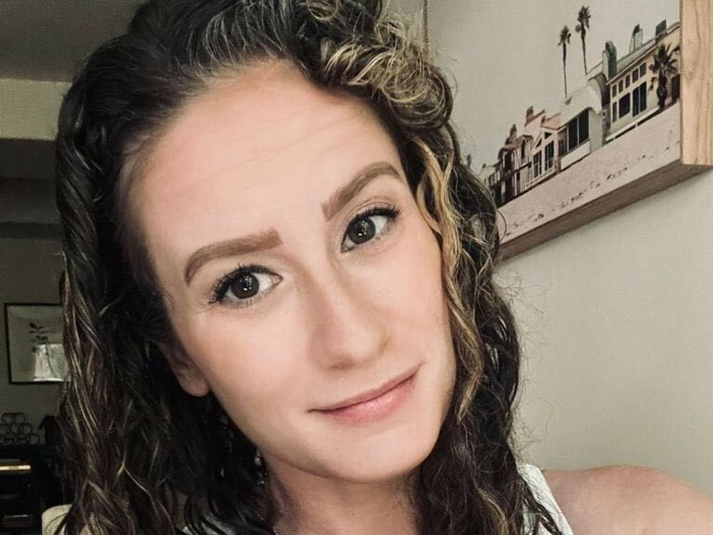 Née Dans Une "secte" Chrétienne, Elle Se Convertit Au Judaïsme Et Fait ...