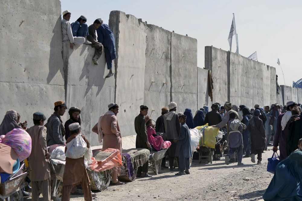 Afghan Taliban Prevent Pakistan Army From Fencing Border - i24NEWS