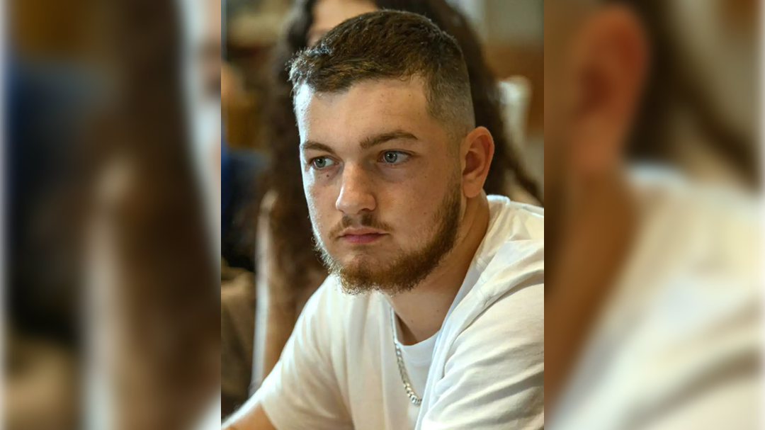 Des Centaines De Personnes Ont Célébré À Tel Aviv Le 23e Anniversaire ...