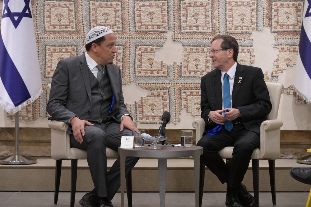 Tunisie : Une Organisation Porte Plainte Contre L’imam Hassen ...
