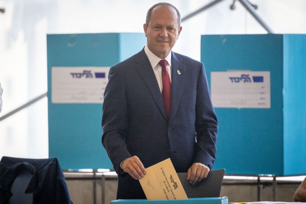 Israel: Likud Lawmaker Makes Unannounced Trip To Ukraine's Uman - i24NEWS