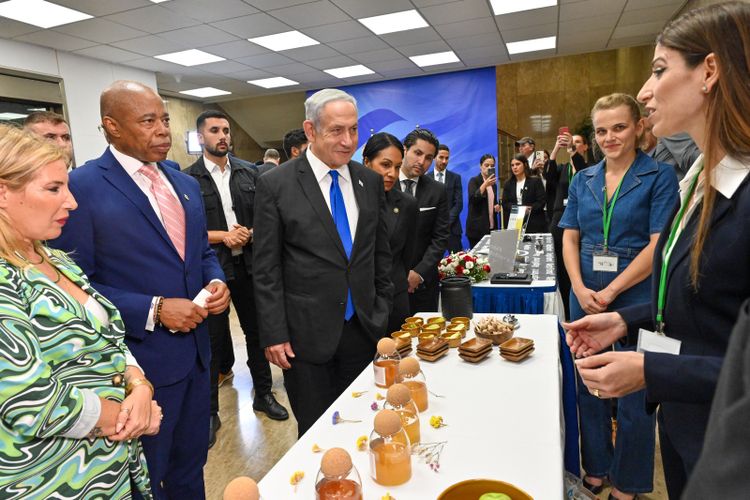 NYC Mayor Eric Adams Meets With Israeli PM Netanyahu In Jerusalem - i24NEWS