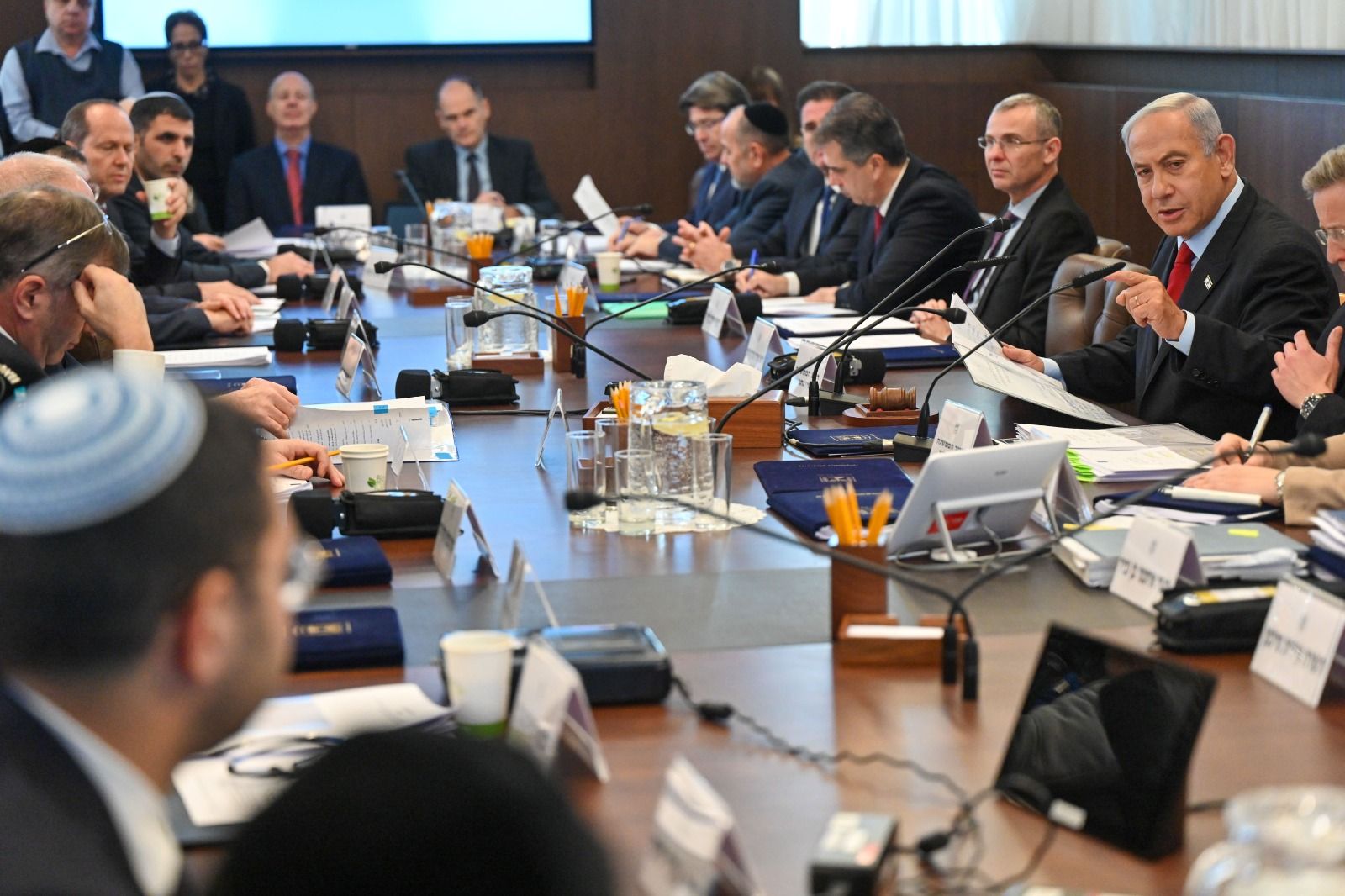 Analysis: Outpost Evacuation Exposes Rift In Israel's Coalition ...