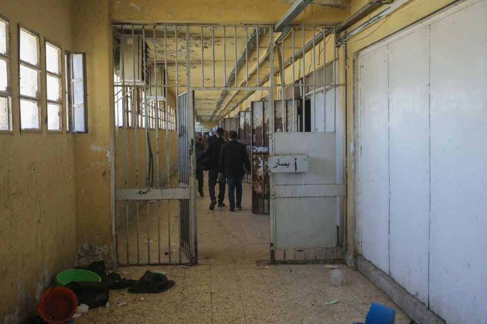 Syrian Rebels Offer Reward For Helping Rescue Inmates From Saydnaya ...