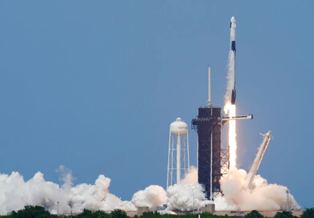 SpaceX Rocket Lifts Off On Historic Private Crewed Flight - i24NEWS