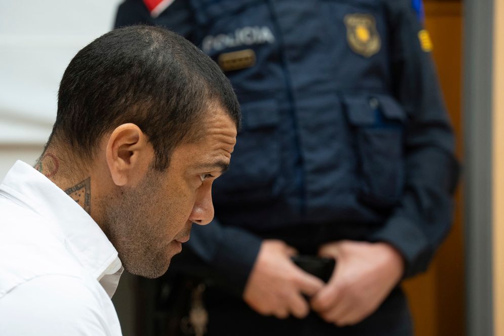 Former Barcelona Star Dani Alves Receives Four And A Half Years Jail ...
