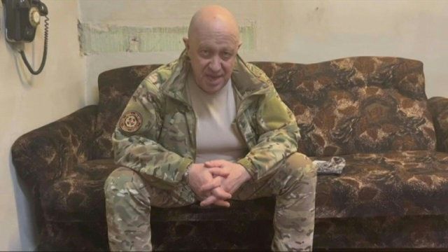 Wagner Mercenaries Capture Russian Lieutenant Colonel After Army Unit ...